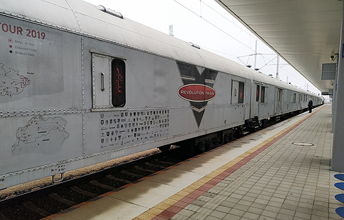 Originálny projekt v boji proti drogám Revolution Train sa zastavil aj ...